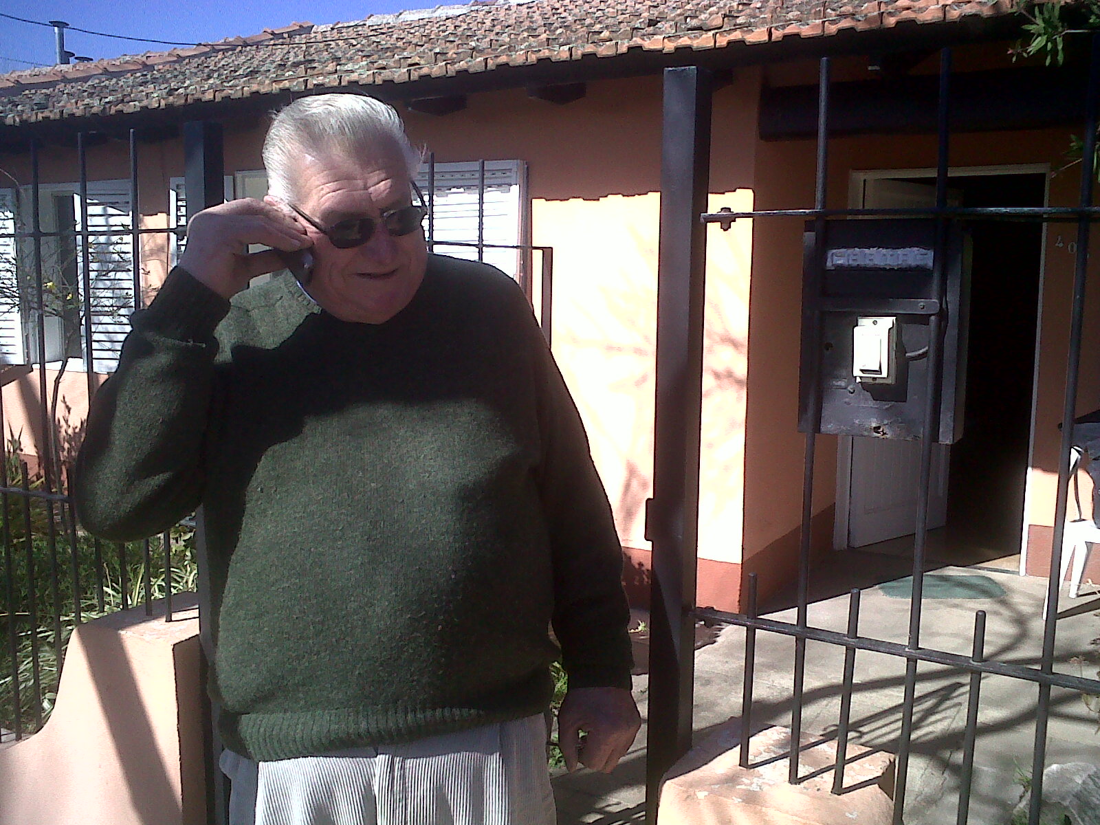 28-8-12-aime-victor | FM UNO